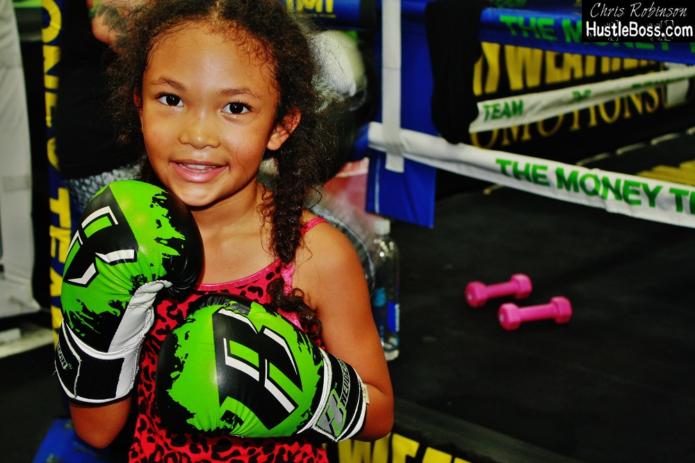 Miah Davis | http://hustleboss.com/