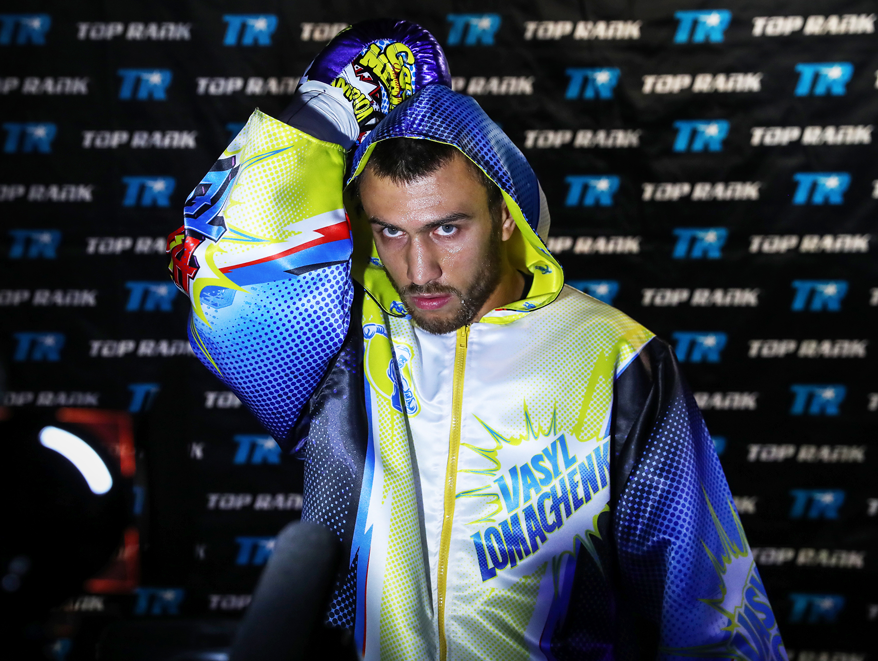 PHOTOS: Vasyl Lomachenko outclasses Nicholas Walters in Las Vegas ...